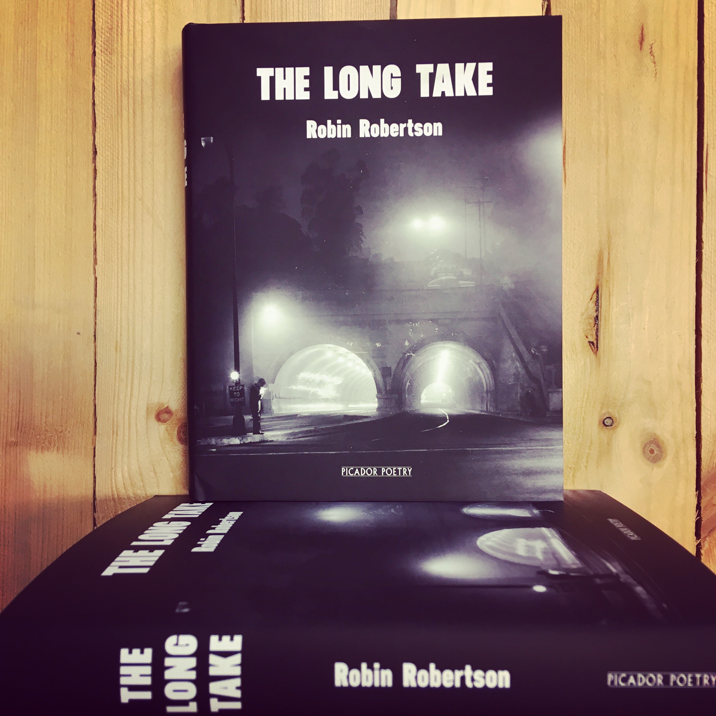 INTRODUCING ROBIN ROBERTSON - The Poetry Book Society